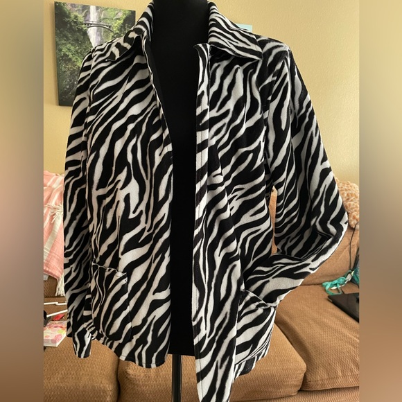 TanJay | Jackets & Coats | Vintage Tan Jay Zebra Print Blazer Sz Open ...
